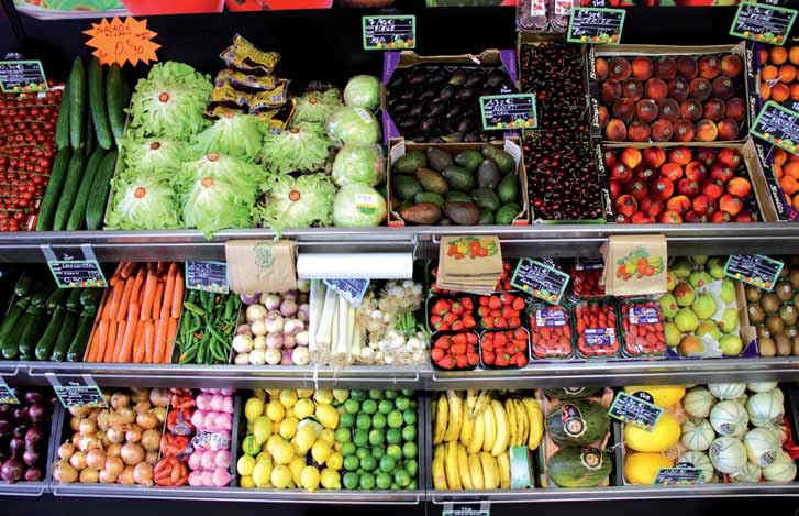 Rayon fruits et légumes de votre supermarché